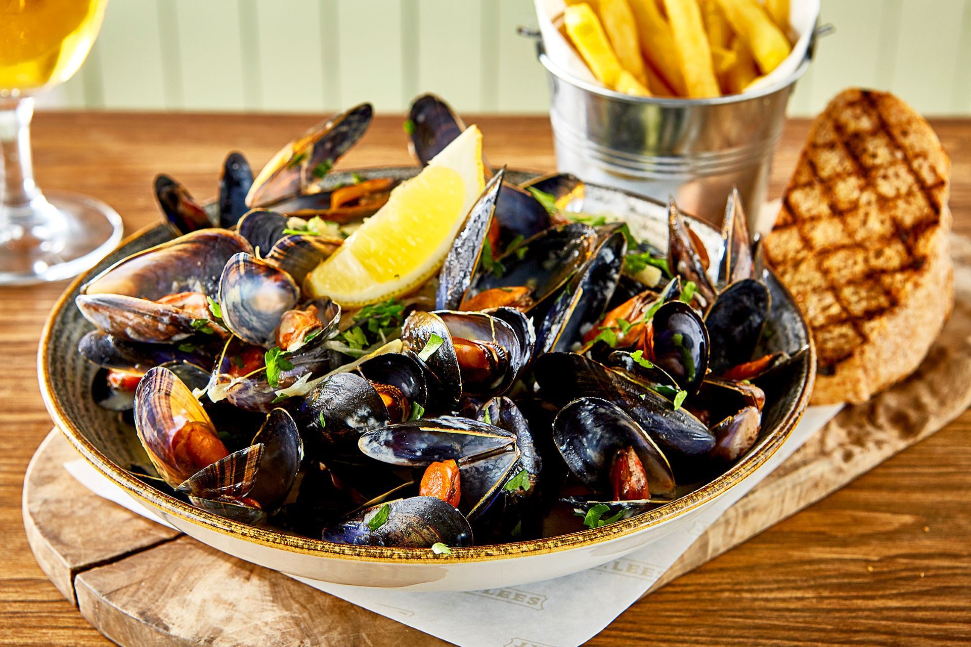 The Kingfisher | Modern country pub in Northwich, Cheshire